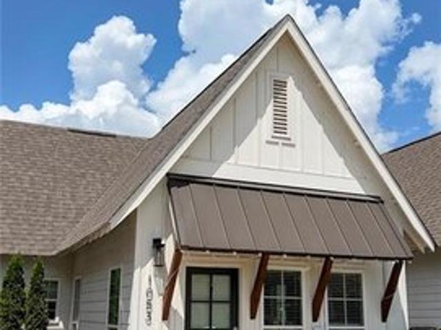 1053 Burrow Cir, Opelika, AL 36801