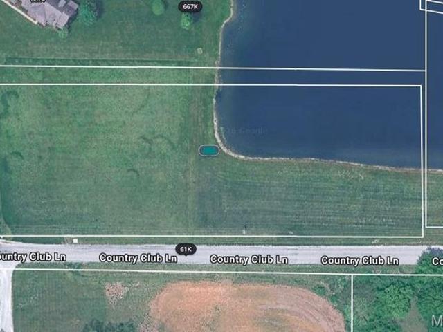 1053 Country Club Ln, Waterloo, IL 62298