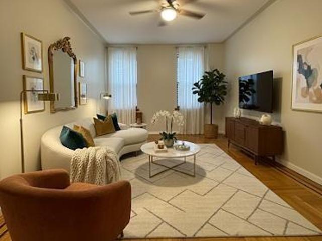 1053 East 13th Street, Unit D1