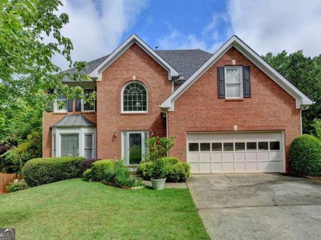 1053 Hawk Creek Trl, Lawrenceville, GA 30043