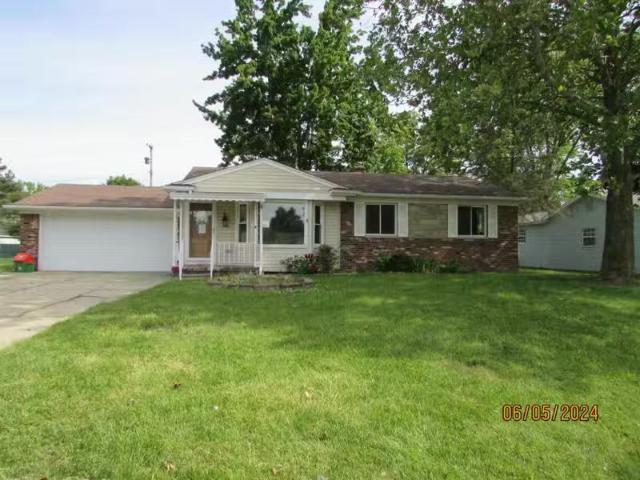 1053 HOLLY SPRING LN, GRAND BLANC, MI 48439 Single Family Resi.
