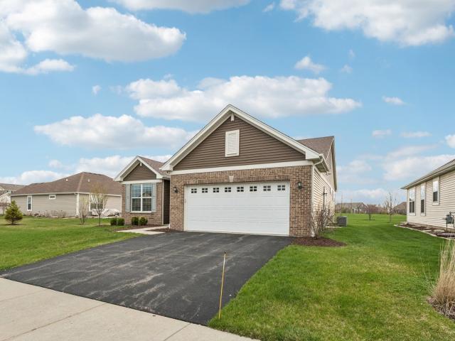 1053 Honey Locust Dr, Crystal Lake, IL 60012 | MLS #12613 | Compass