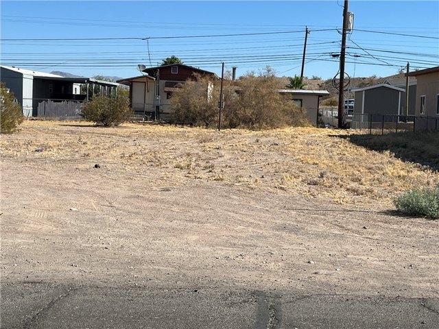 1053 Rosebud Dr, Bullhead City, AZ 86442