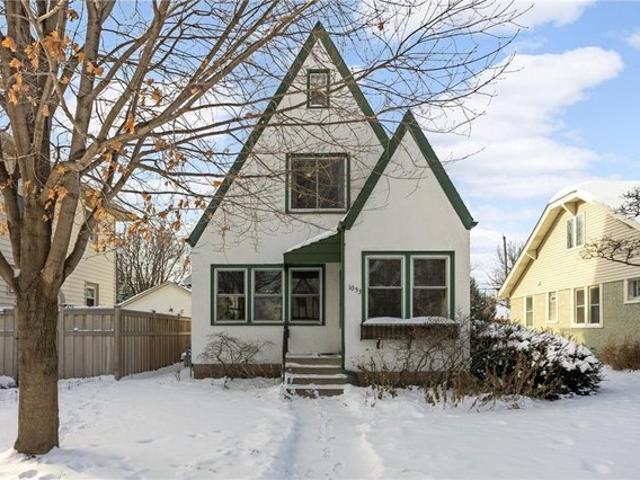 1053 Smith Ave S, West Saint Paul, MN 55118