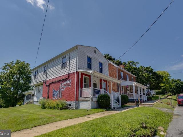 1053 W Washington Street