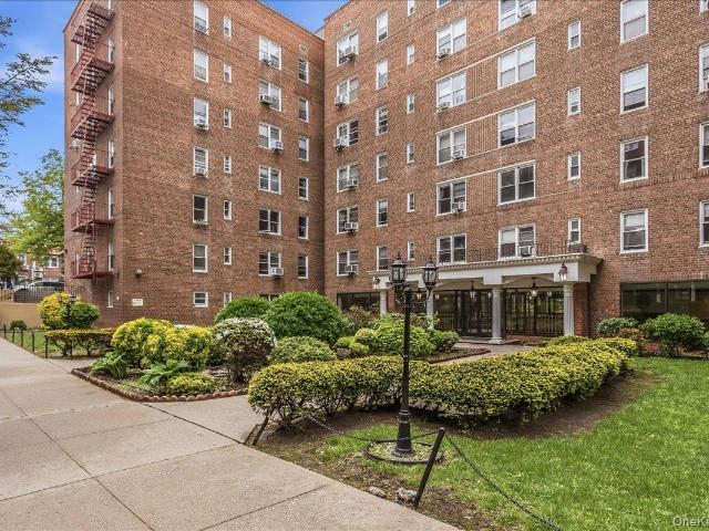 105 3 rd Drive, Unit 1N | Compass