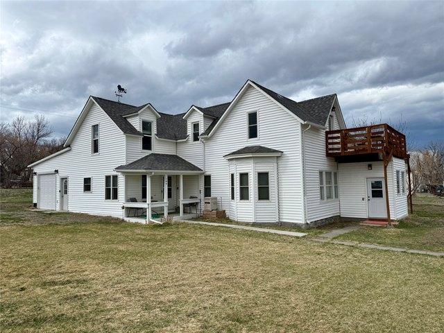 105 3rd St N, Cascade, MT 59421