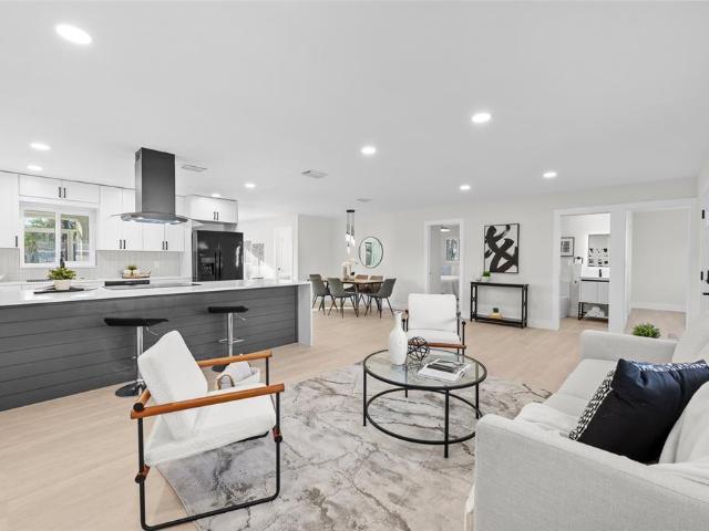 105 12th St SW, Ruskin, FL 33570 | MLS #O6387 | Compass