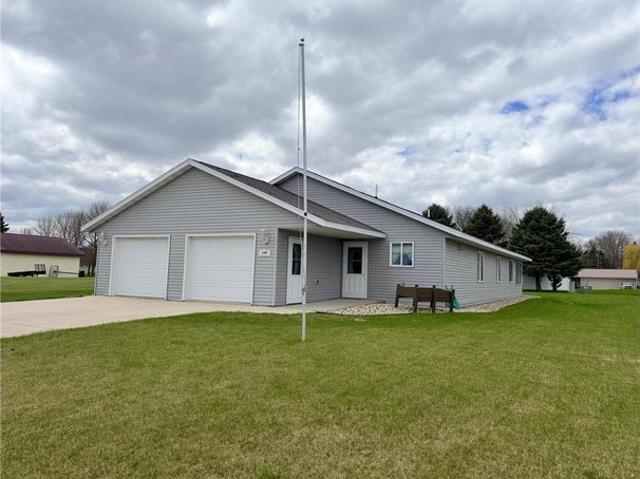 105 8th St S, Hoffman, MN 56339