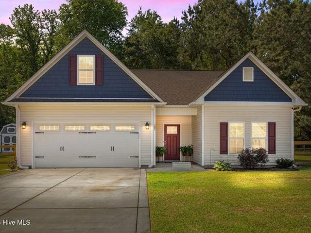 105 Cottle Ct, Richlands, NC 28574
