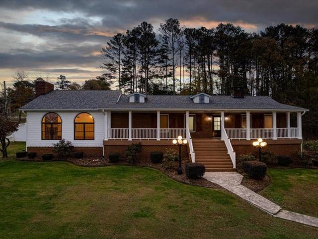 105 County Road 206, Bridgeport, AL 35740