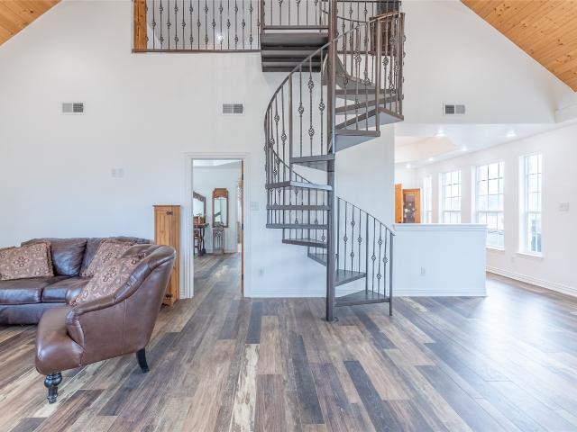 105 County Road 2239