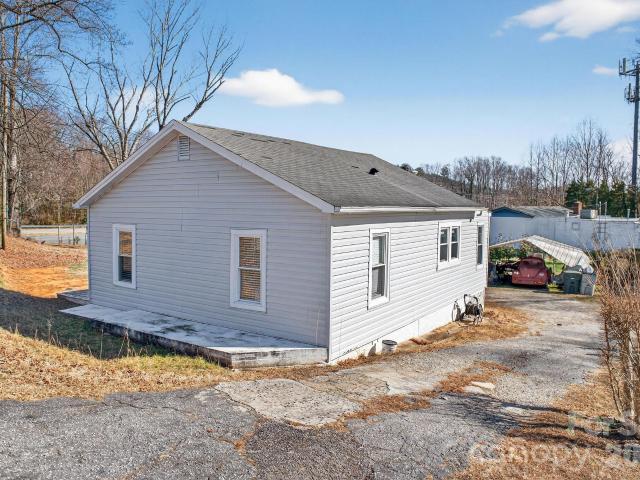 105 Countryside Drive SW