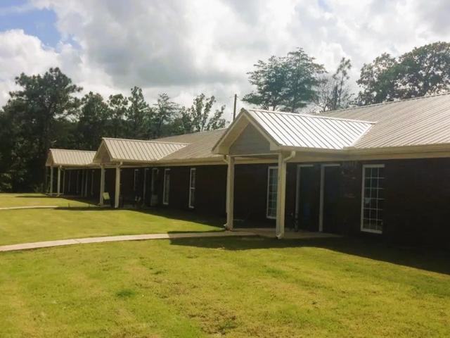 105 Cooper Circle