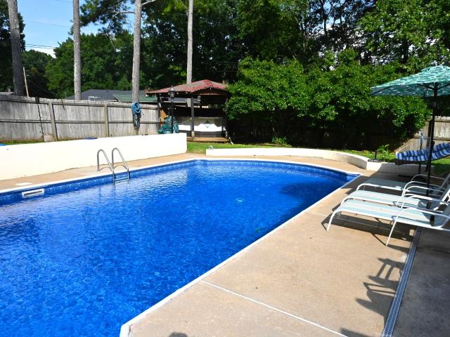 105 Cayce Valley Dr