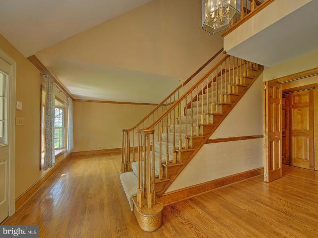 105 Cameron Dr, Hockessin, DE 19707 | MLS #DENC2101 | Compass