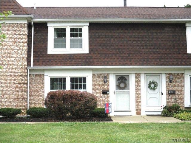 105 Carriage Dr Apt 6, Orchard Park, NY 14127