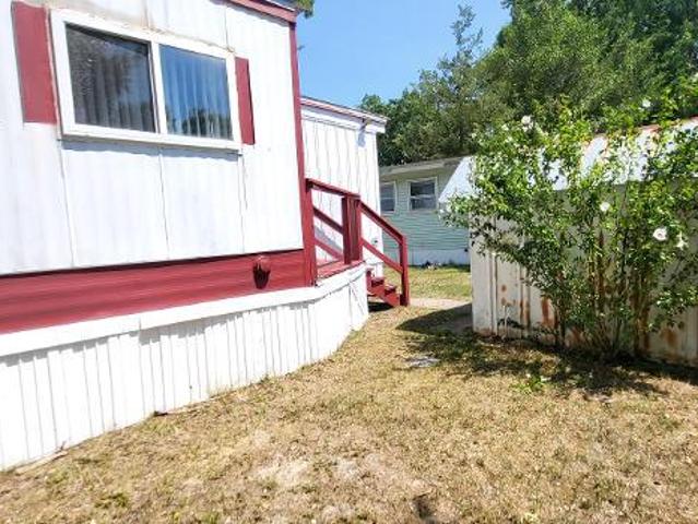 105 Cedar Lane