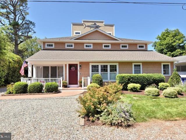 105 Chicago St, Dewey Beach, DE 19971