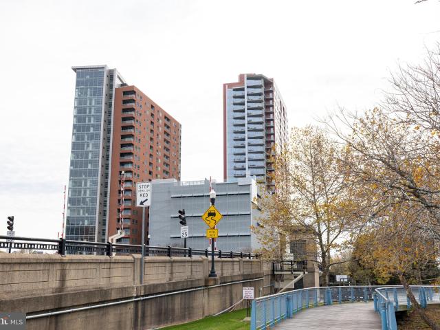 105 Christina Landing Dr, Wilmington, DE 19801 | MLS #DENC2101 | Compass