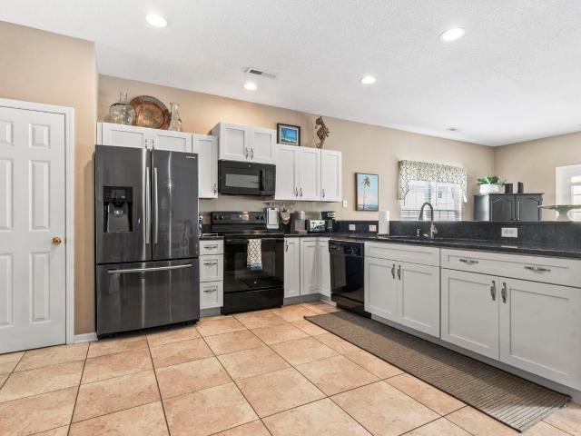 105 A Woodland Dr
