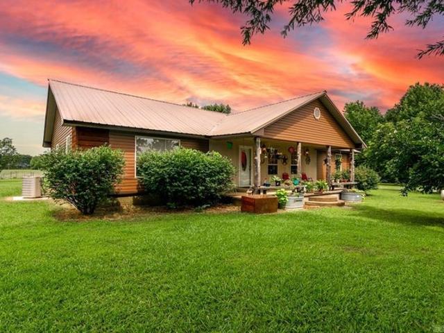 105 Amber Ln, McRae, AR 72102