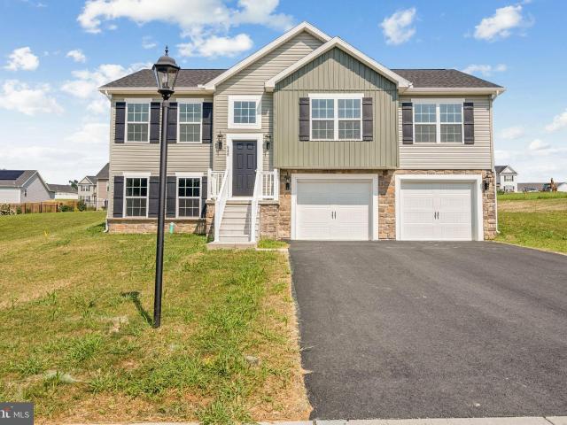 105 Antietam Run, Unit 118, Hanover, PA 17331 | MLS #PAAD2019 | Compass