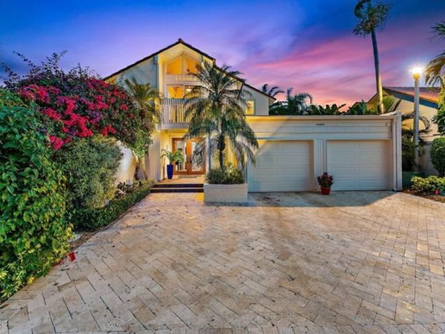 105 Albacore Ln, Jupiter, FL 33477