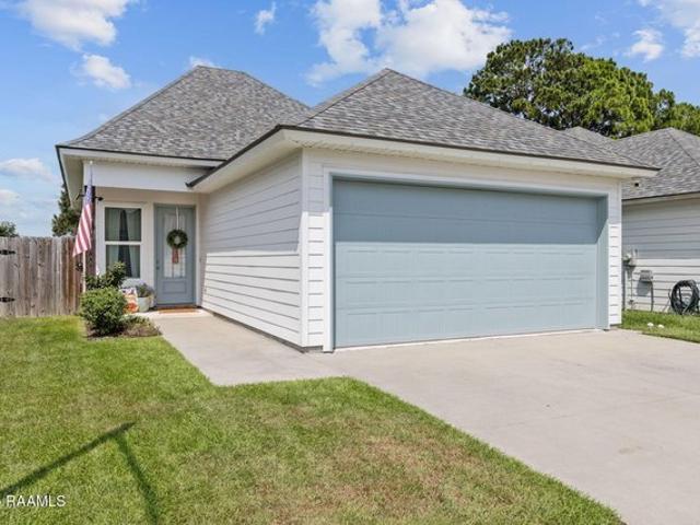 105 Alpine Dr, Lafayette, LA 70506