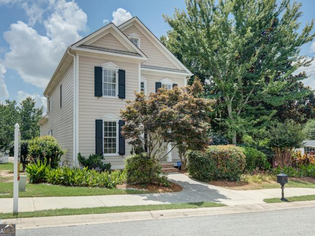 105 Apple Blossom Lane