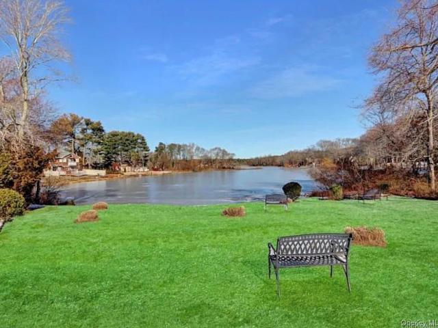 105 Artist Lake Drive