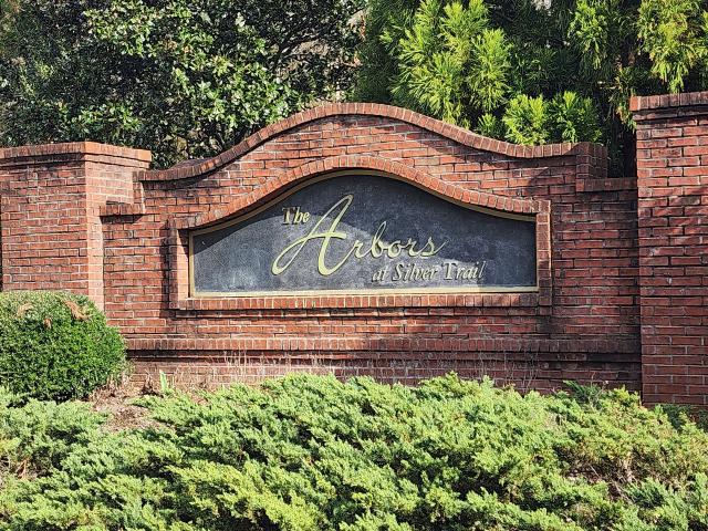 105 Arbor Creek Trail