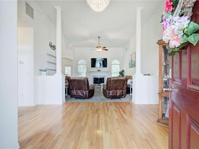 105 Arbor View Court