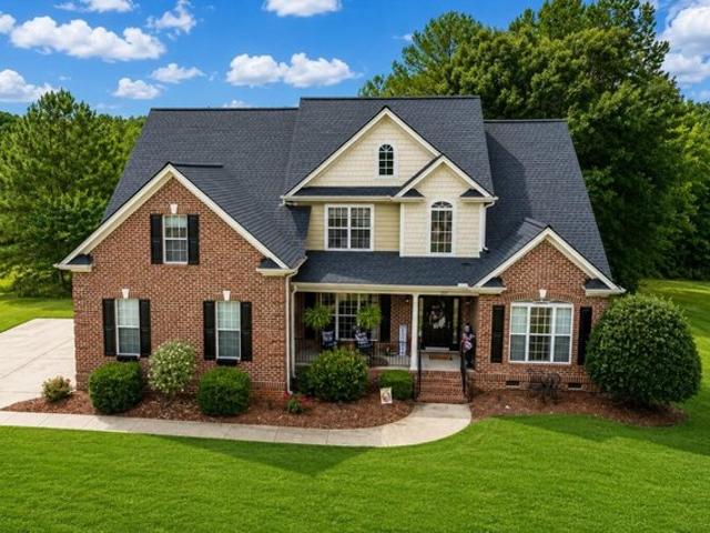 105 Aviary Ct, Clayton, NC 27520