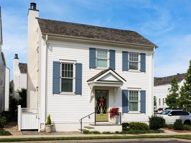 105 Bowman Rd, Greenville, SC 29615