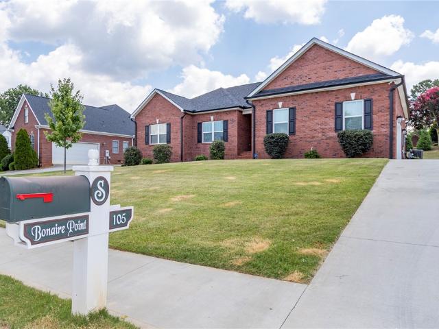 105 Bonaire Pointe