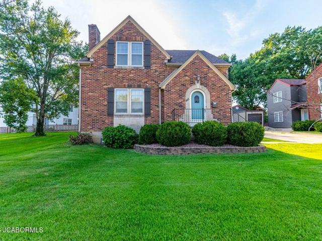 105 Boonville Rd, Jefferson City, MO 65109