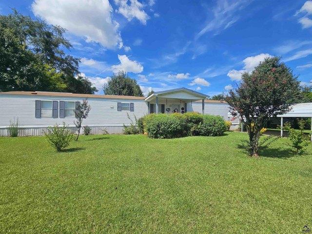 105 Bayberry Dr, Byron, GA 31008