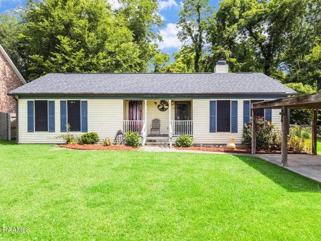 105 Bacon Ln, Carencro, LA 70520