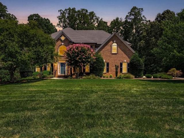 105 Bethel Park Dr, Lynchburg, VA 24502