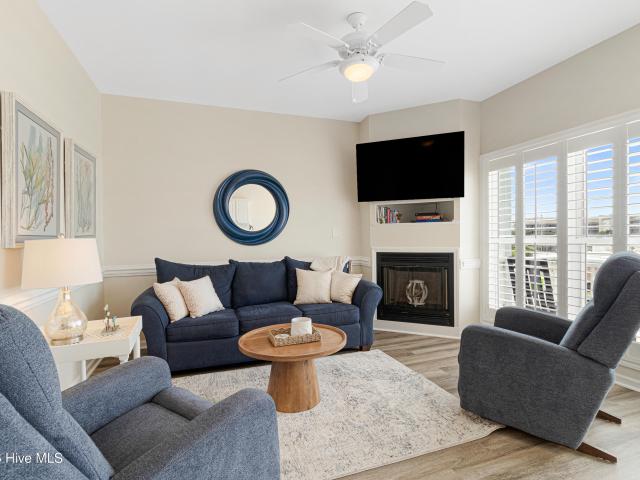 105 Beachwood Drive # 1c Blue Water Condominium
