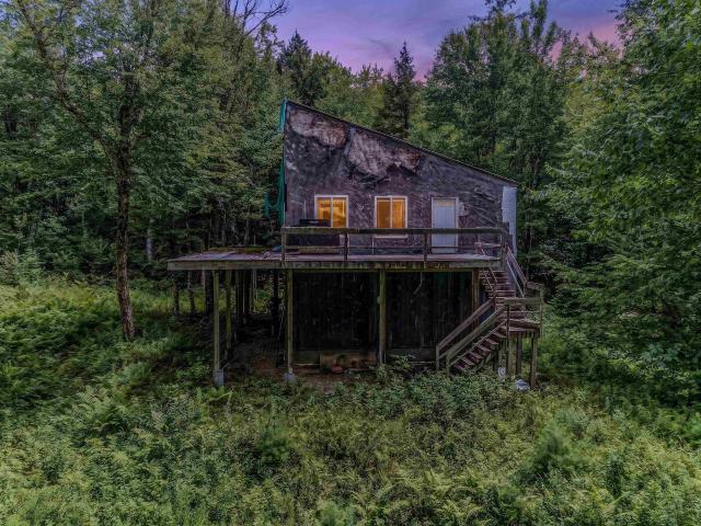 105 Beaver Pond Road