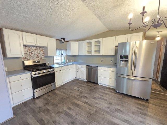 105 Beech Unit 105, Highland, MI 48357