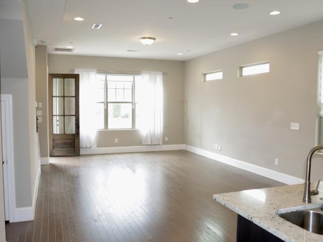 105 Bellagio Villas Dr