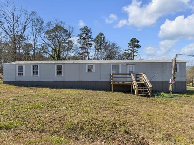105 Bellcrest Dr, Greenwood, SC 29649