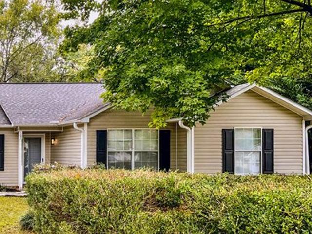 105 Belle Flower Ct, Spartanburg, SC 29303