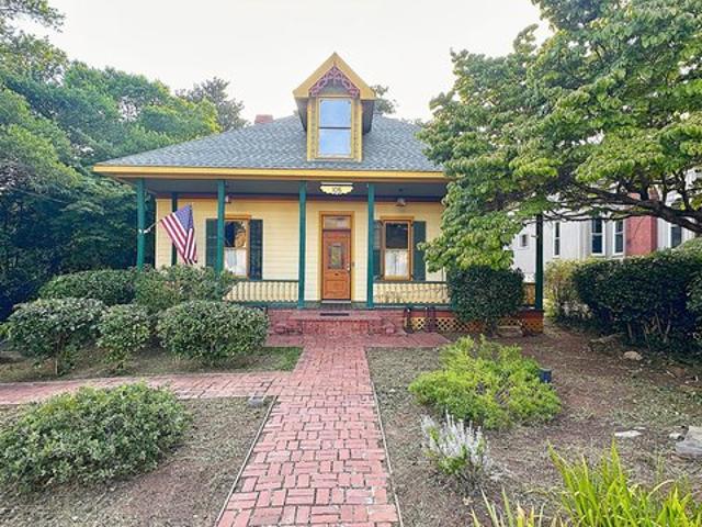 105 Ben Hill St, Lagrange, GA 30240