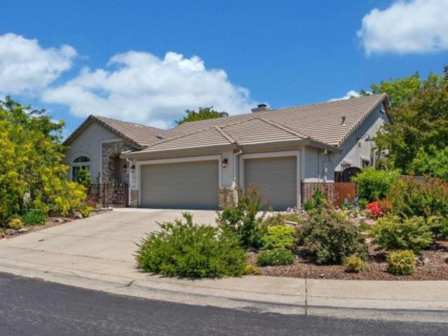 105 Beneto Ct, Folsom, CA 95630