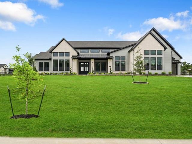 105 Bentwood Meadow Ln, Montgomery, TX 77356