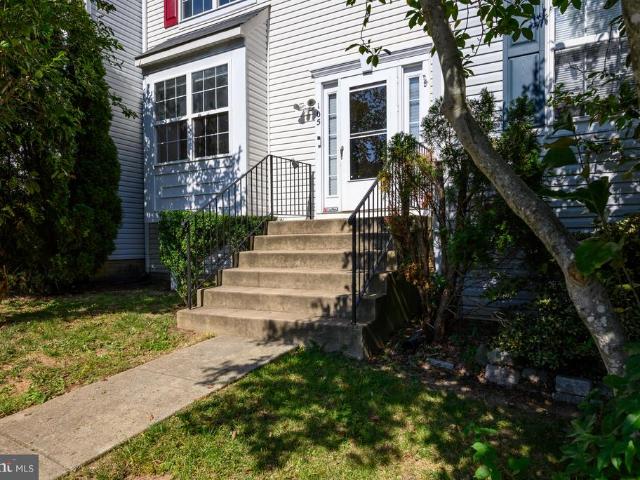 105 Brenwick Court